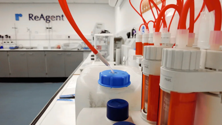 Specifications of a Modern Chemistry Lab | The Science Blog