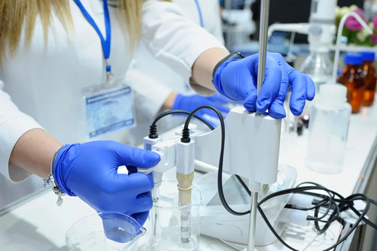 Manual vs Auto Titration | The Science Blog